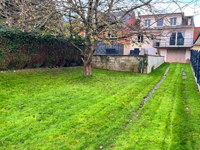 Maison à vendre - Eu - 7 pièces - 5 chambres