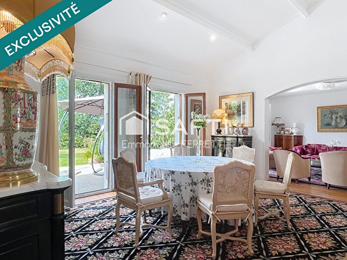 Maison à vendre - Moutiers-les-Mauxfaits - 8 pièces - 5 chambres