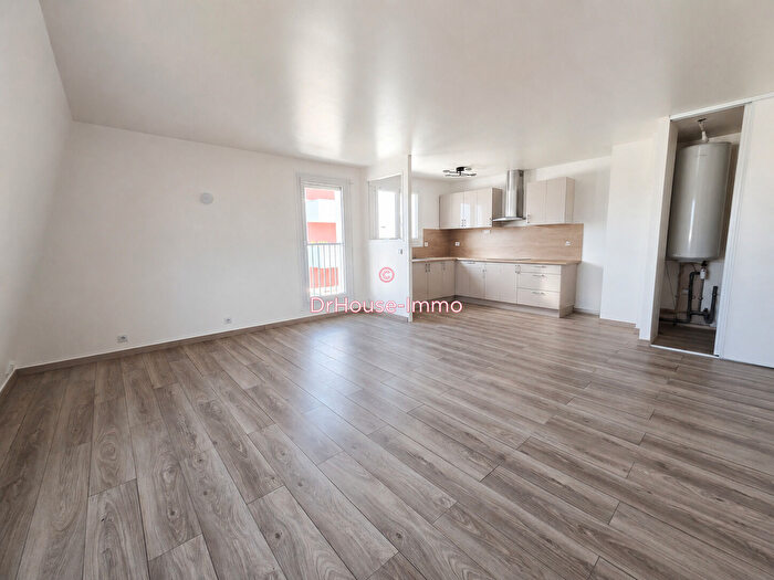 Sartrouville, Les Quatre Chemins : Appartement 3 pièces à vendre