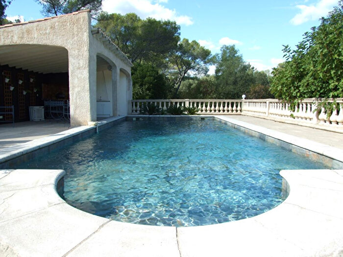 Maison à vendre - Fréjus, La Tour de Mare - 8 pièces - 5 chambres