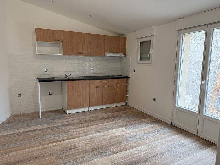 Appartement à louer - Ézy-sur-Eure - 2 pièces - 1 chambre
