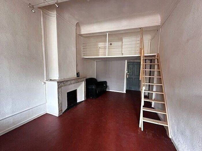 Appartement à louer - Ollioules - 2 pièces - 1 chambre