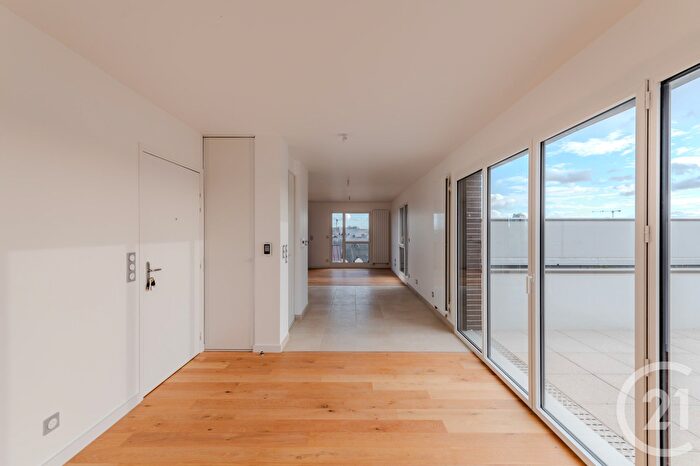 Appartement à vendre - Quartiers Sud-Ouest, La Madeleine - 5 pièces - 3 chambres