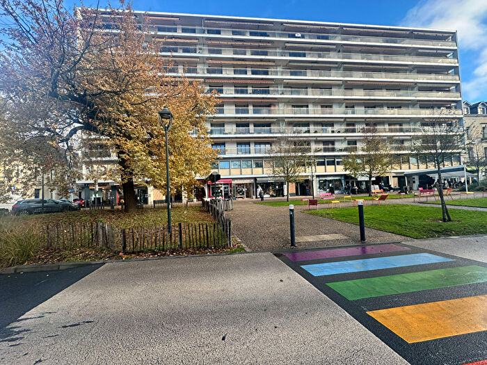 Appartement à vendre - Périgueux - 3 pièces - 2 chambres