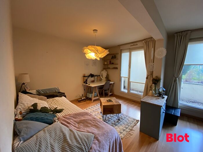 Appartement 1 pièce à louer à Quartiers Centre, Colombier