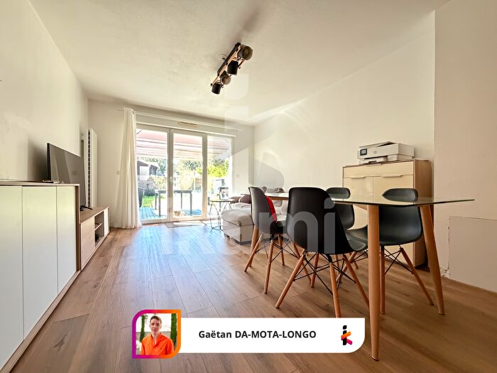 Appartement à vendre - Biganos - 3 pièces - 2 chambres