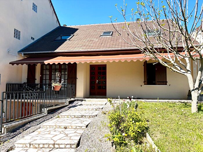 Roissy-en-Brie, Ascott, Verger, Avenir : Maison 8 pièces à vendre