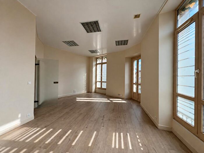Le Mans, Leclerc, Courboulay : Appartement 10 pièces à vendre