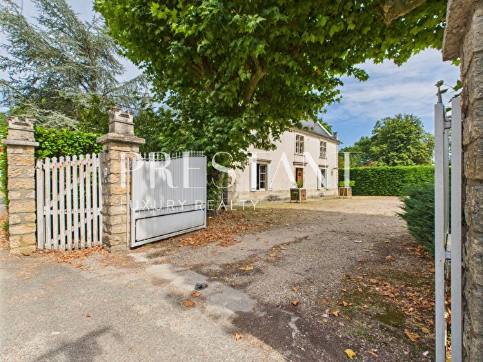 Maison à vendre - Saint-Loubès - 10 pièces - 6 chambres