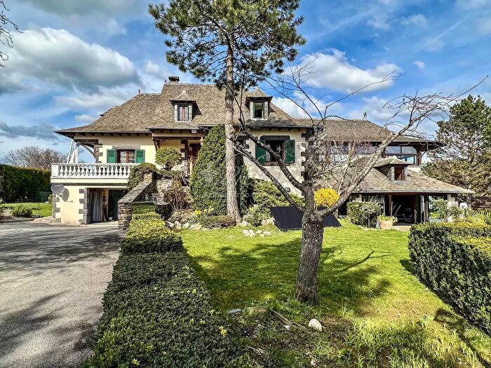 Maison à vendre - Viuz-la-Chiésaz - 10 pièces - 5 chambres