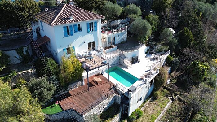 Maison à vendre - Aspremont - 5 pièces - 3 chambres