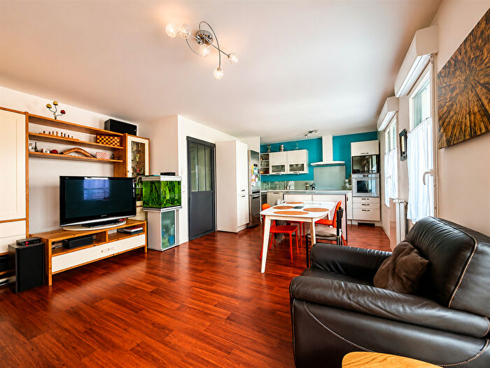 Appartement 4 pièces à vendre à Suresnes, Carnot, Gambetta