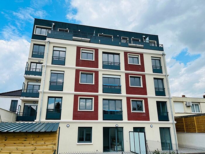 Les Siams, Le Perreux-sur-Marne : Appartement 4 pièces à louer
