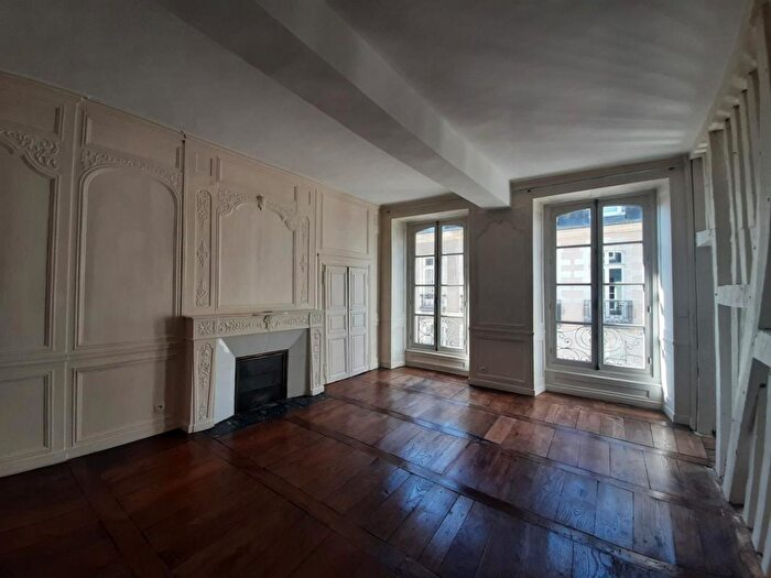 Appartement à louer - Quartiers Centre, Centre-ville - 3 pièces - 1 chambre