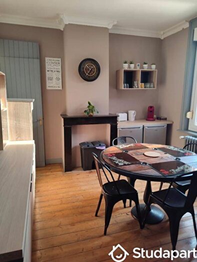 Appartement à louer - Beau Marais-Gare-Lafayette, Béthune - 1 pièce - 5 chambres