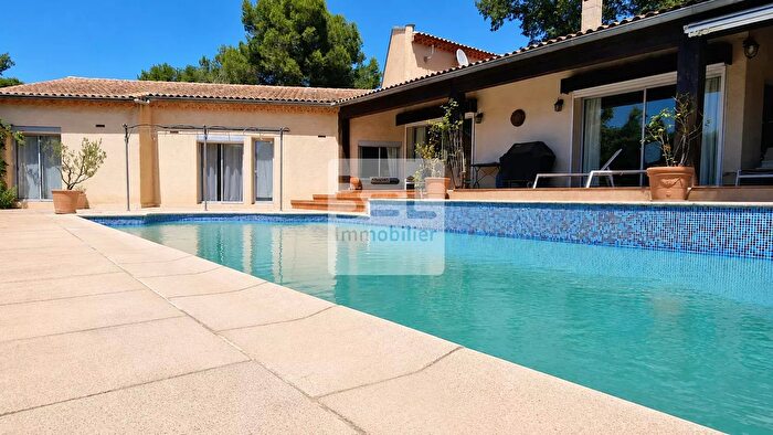 Uzès : Maison 6 pièces à vendre