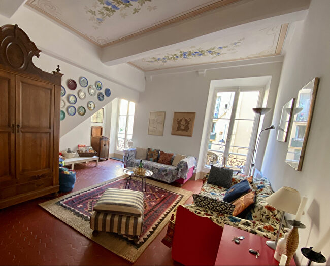 Appartement à vendre - Menton, Hôtel de Ville, Vieille Ville, Musée, Madone, Carnolès - 3 pièces - 2 chambres