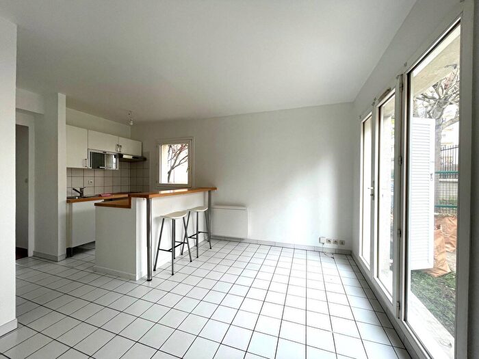 Appartement à louer - Rueil sur Seine-Plaine-Gare, Rueil-Malmaison - 2 pièces - 1 chambre