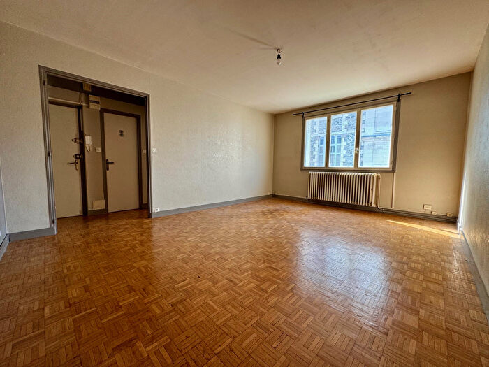 Appartement à vendre - Limoges, Centre-ville, Hôtel de Ville, Emailleurs - 2 pièces - 1 chambre