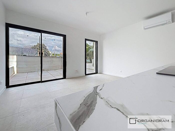 Appartement à louer - Afa - 2 pièces - 1 chambre