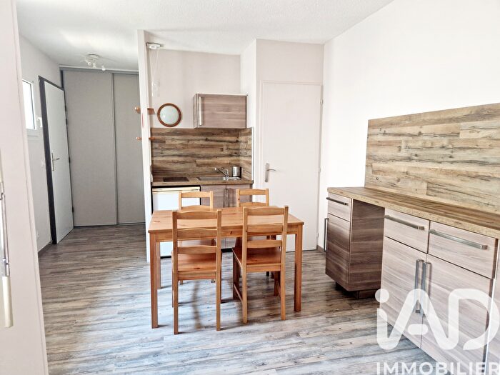Appartement à louer - Grenoble, La Capuche, Grands Boulevards - 1 pièce