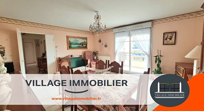 Saint-Priest, Revaison : Appartement 3 pièces à vendre