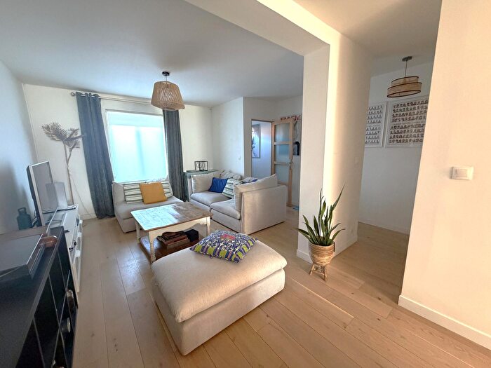 Maison à vendre - Wambrechies - 5 pièces - 3 chambres