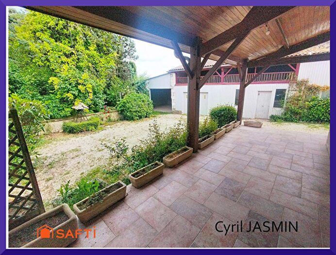 Maison 5 pièces à vendre à Saint-Maixent-lécole