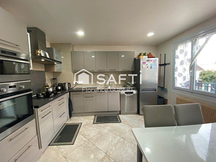 Maison à vendre - Les Mureaux, Grand Ouest - 7 pièces - 5 chambres