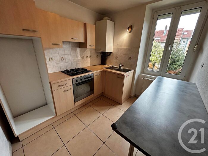 Maisons à vendre et appartements à louer - 2