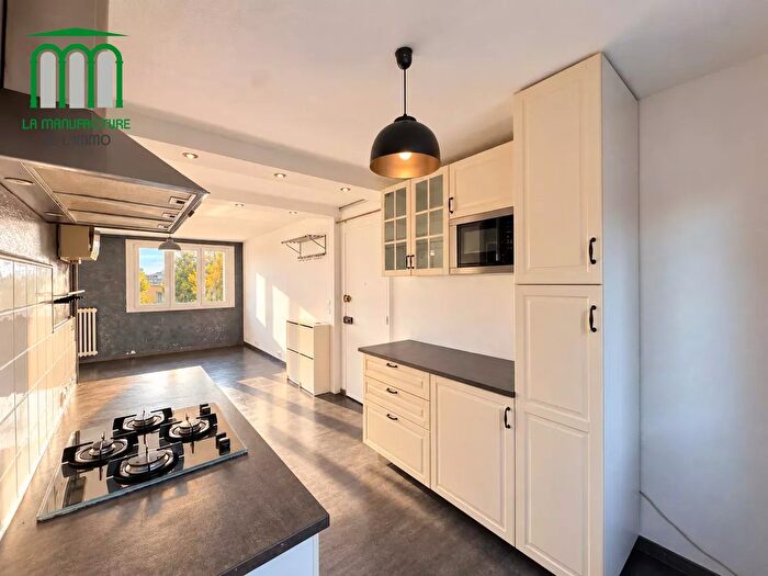 Saint-Étienne, La Cotonne, Montferré, La Chauvetière, Montmartre - Appartement 3 pièces à vendre