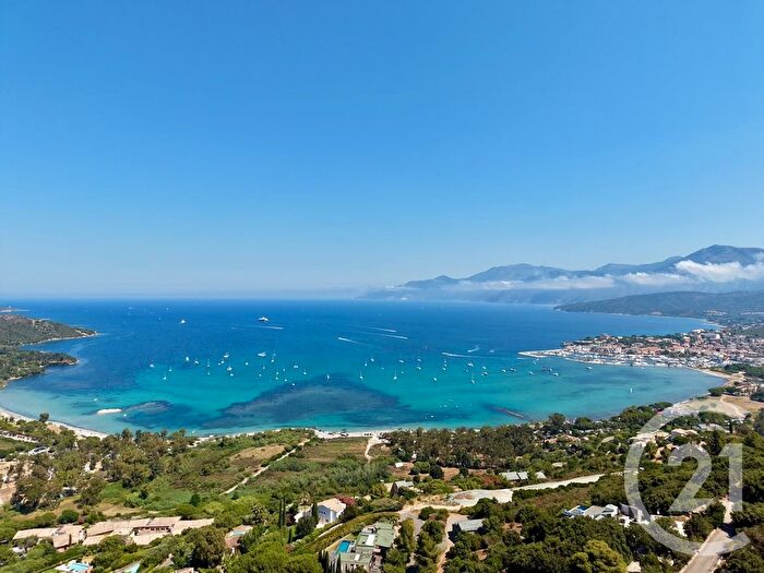 Maison 6 pièces à vendre à Saint-Florent
