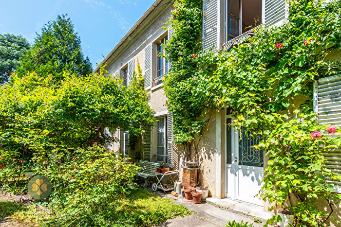 Maison 6 pièces à vendre à Thoiry
