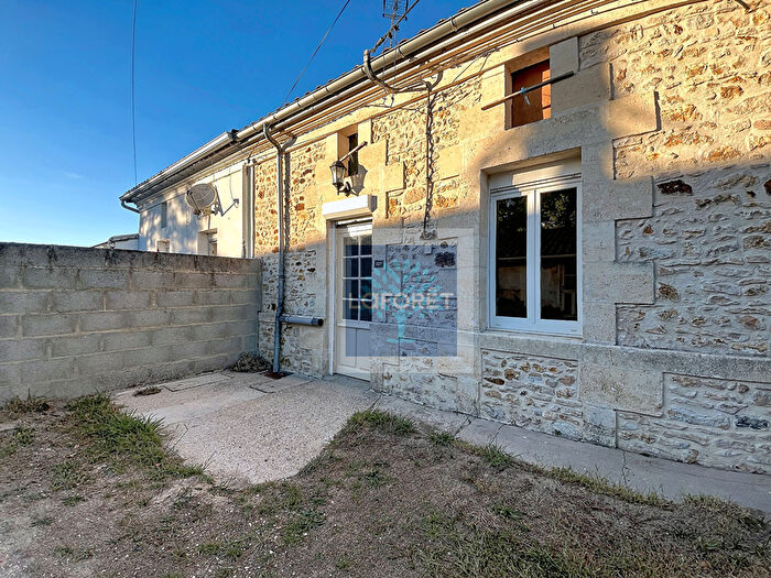 Maison 2 pièces à Reignac, à louer