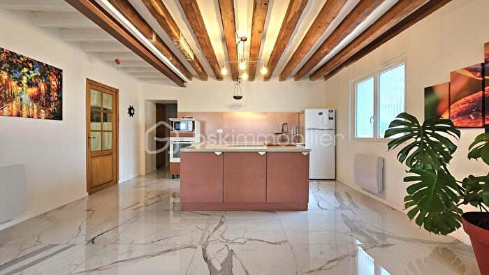 Maison à vendre - Quincy-Voisins - 8 pièces - 5 chambres