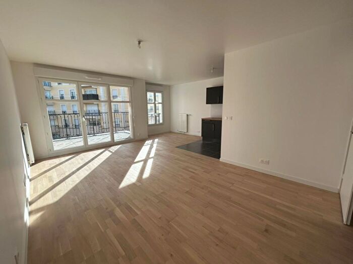 Appartement à louer - Le Blanc-Mesnil, Eiffel - 3 pièces - 2 chambres