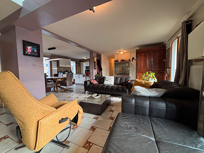 Maison à vendre - Maizières-lès-Metz - 8 pièces - 6 chambres