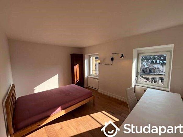 Appartement à louer - Gare Centre, Strasbourg - 1 pièce - 3 chambres