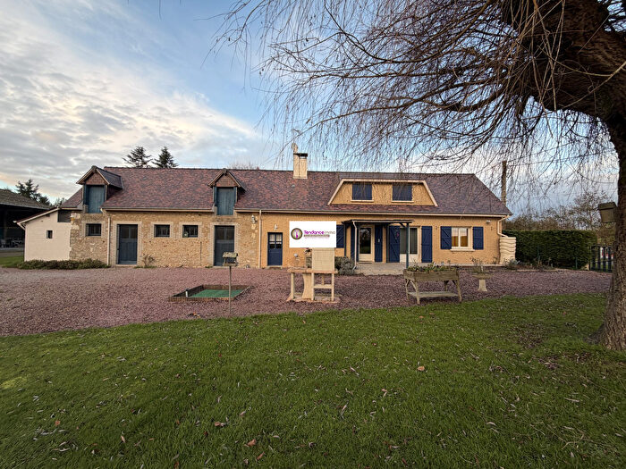 Maison à vendre - Le Mêle-sur-Sarthe - 5 pièces - 3 chambres