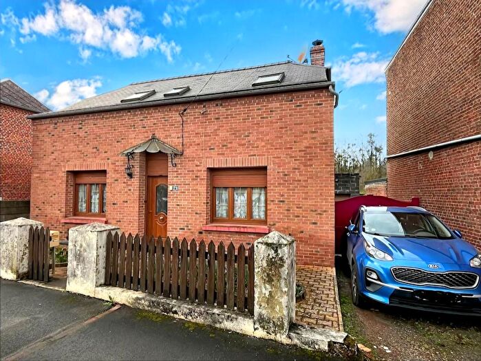 Maison à vendre - Le Nouvion-en-Thiérache - 5 pièces - 3 chambres