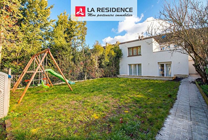 Maison à vendre - Conflans-Sainte-Honorine, Fin-dOise - 7 pièces - 4 chambres