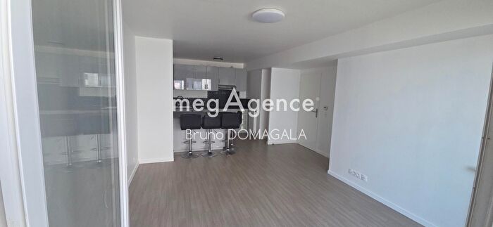 Trappes, Village, Cité Nouvelle - Appartement 3 pièces à vendre