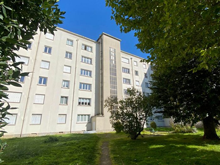 Appartement à vendre - Alençon, Coeur de Ville - 4 pièces - 2 chambres