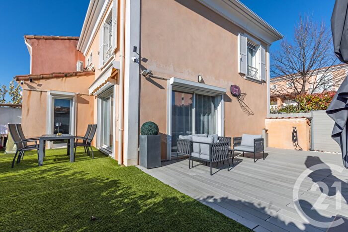 Maison à vendre - Nice, Corniche Fleurie - 5 pièces - 3 chambres