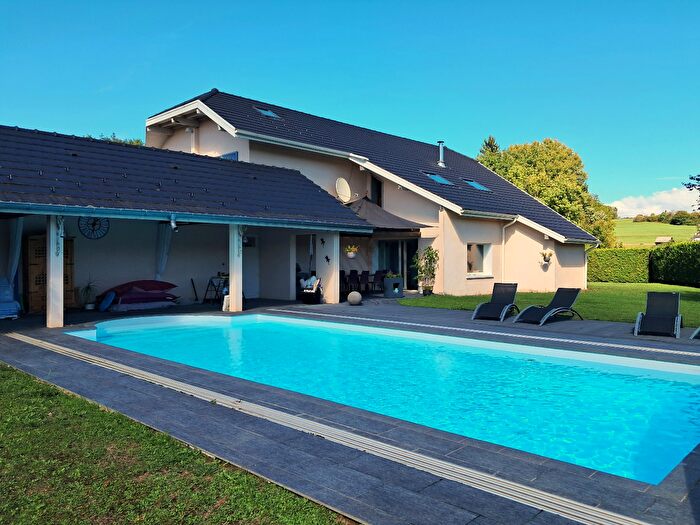 Maison à vendre - Groisy - 6 pièces - 4 chambres