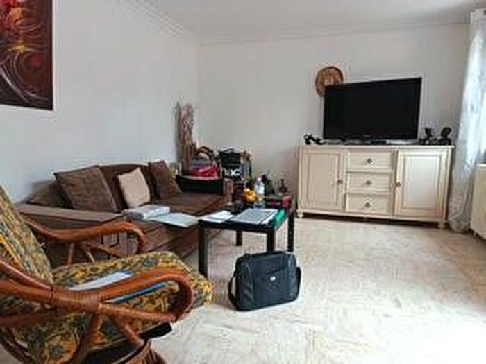 Maison à vendre - Noyon, Nord-Ouest - 9 pièces - 6 chambres