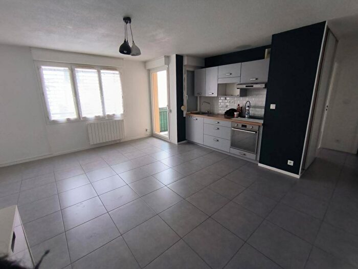 Appartement à louer - La Fontaine du Bac, Clermont-Ferrand - 2 pièces - 1 chambre