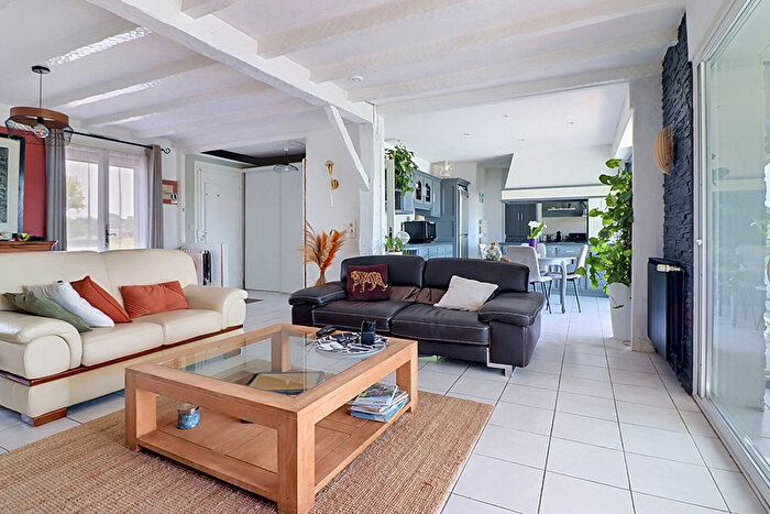 Maison 5 pièces à Esnandes, à vendre