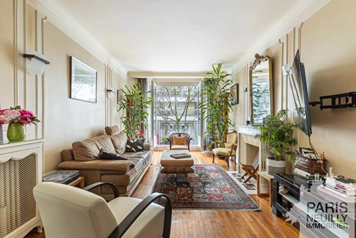 Appartement à vendre - Paris e , Porte de Saint-Cloud, Auteuil-Sud - 4 pièces - 2 chambres