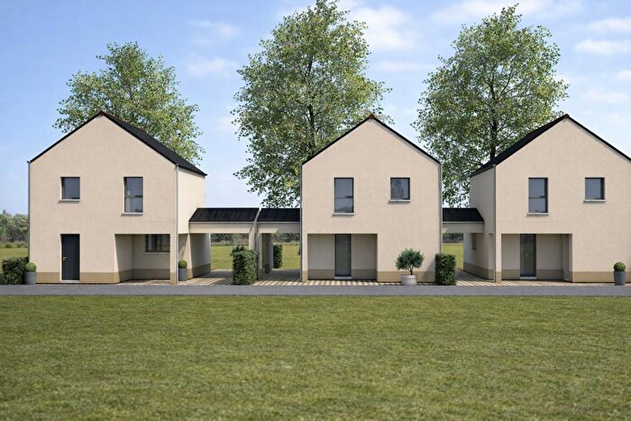 Maison 4 pièces à vendre à La Chapelle-Chaussée